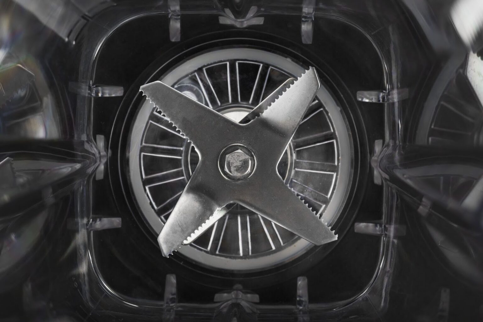 How to Replace a Broken Blender Blade and Save Money