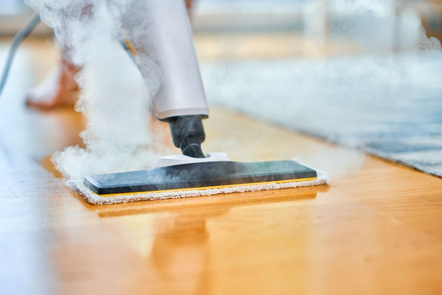 How to Replace Leaking Valves on a Steam Cleaner
